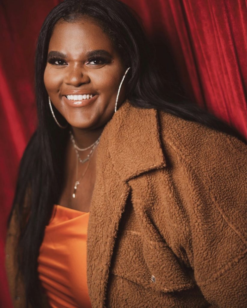 Courtney Bee – Innovative Artists